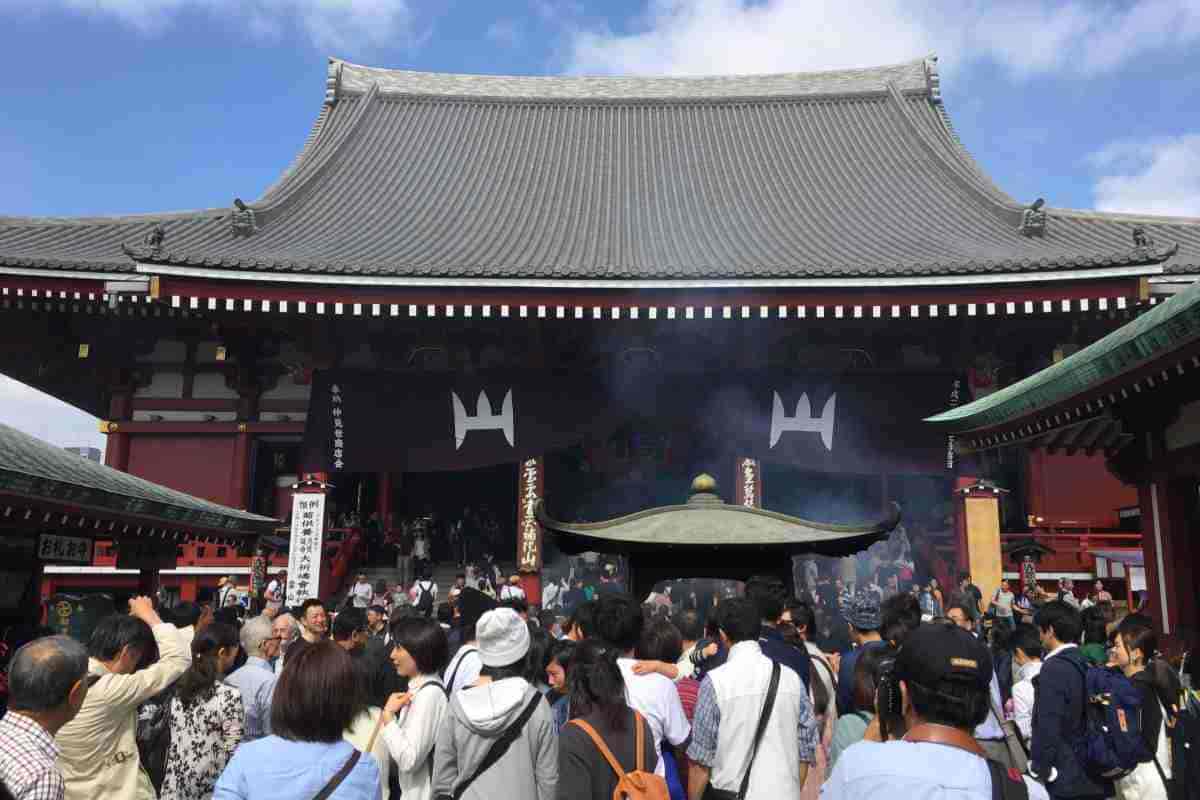 Uncovering Senso-ji Temple : 10 Must-Do Activities at Tokyo's Ancient ...