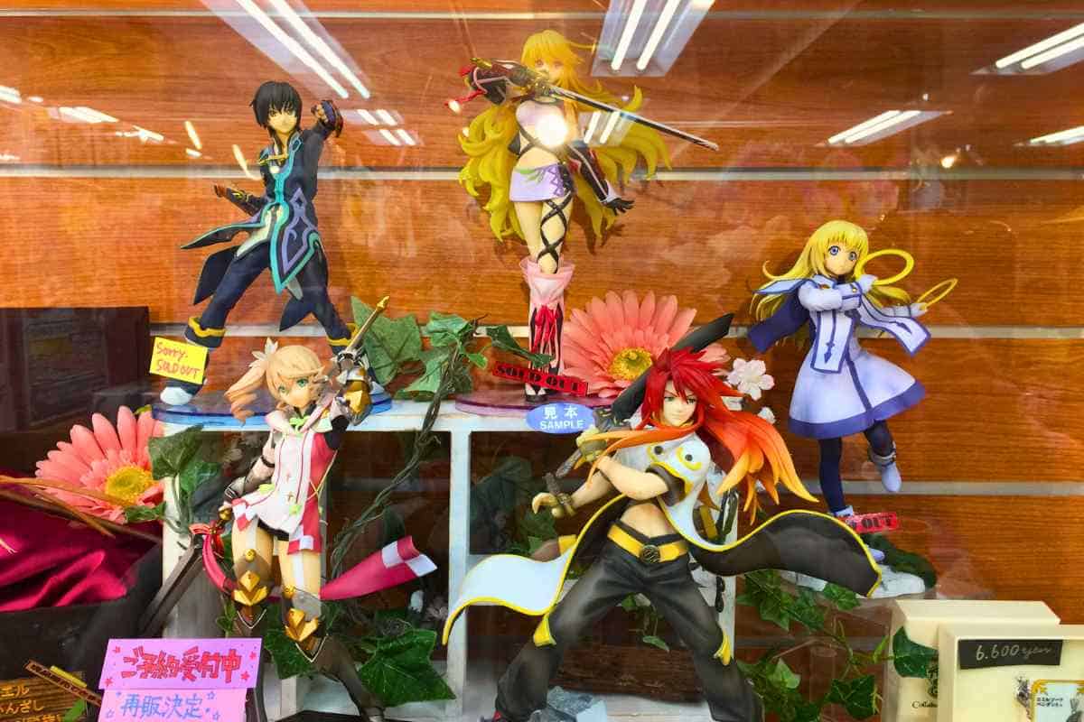 Quirky Japan: Anime, Capsule hotels, Themed Cafes, Smart Toilets, and ...